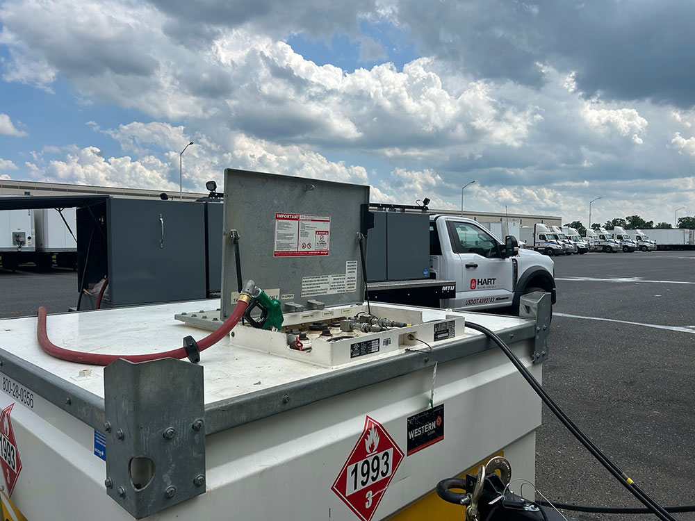 Hart Delivers Emergency Fuel to a Dallas Warehouse After a Storm - Hart ...